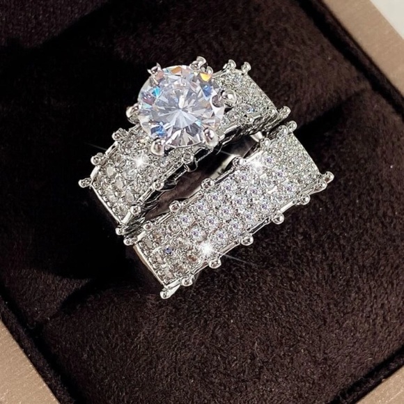 Jewelry | New Rhinestone Ring Setsize 8 | Poshmark